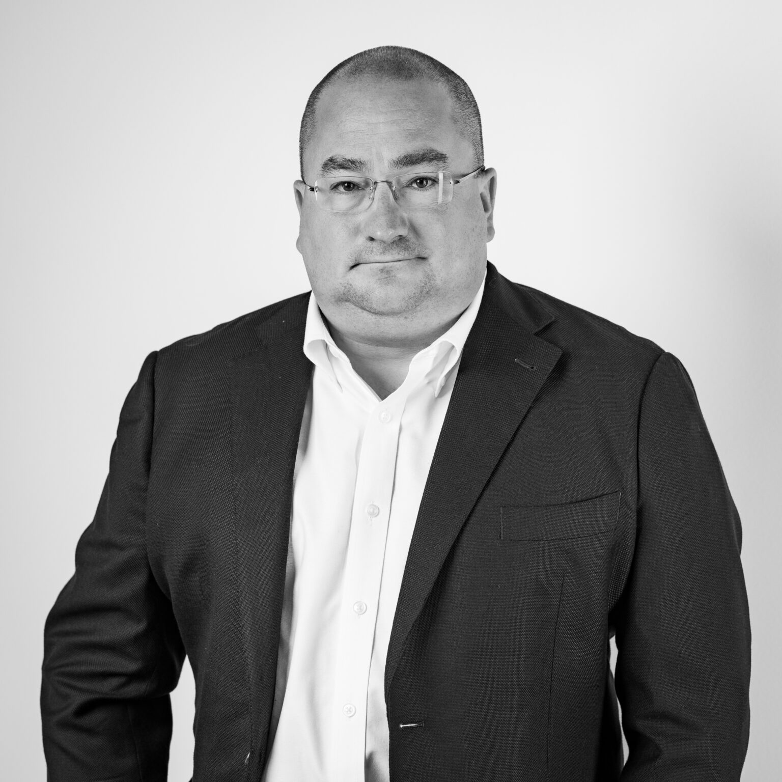 Management Team – Grander Servicing