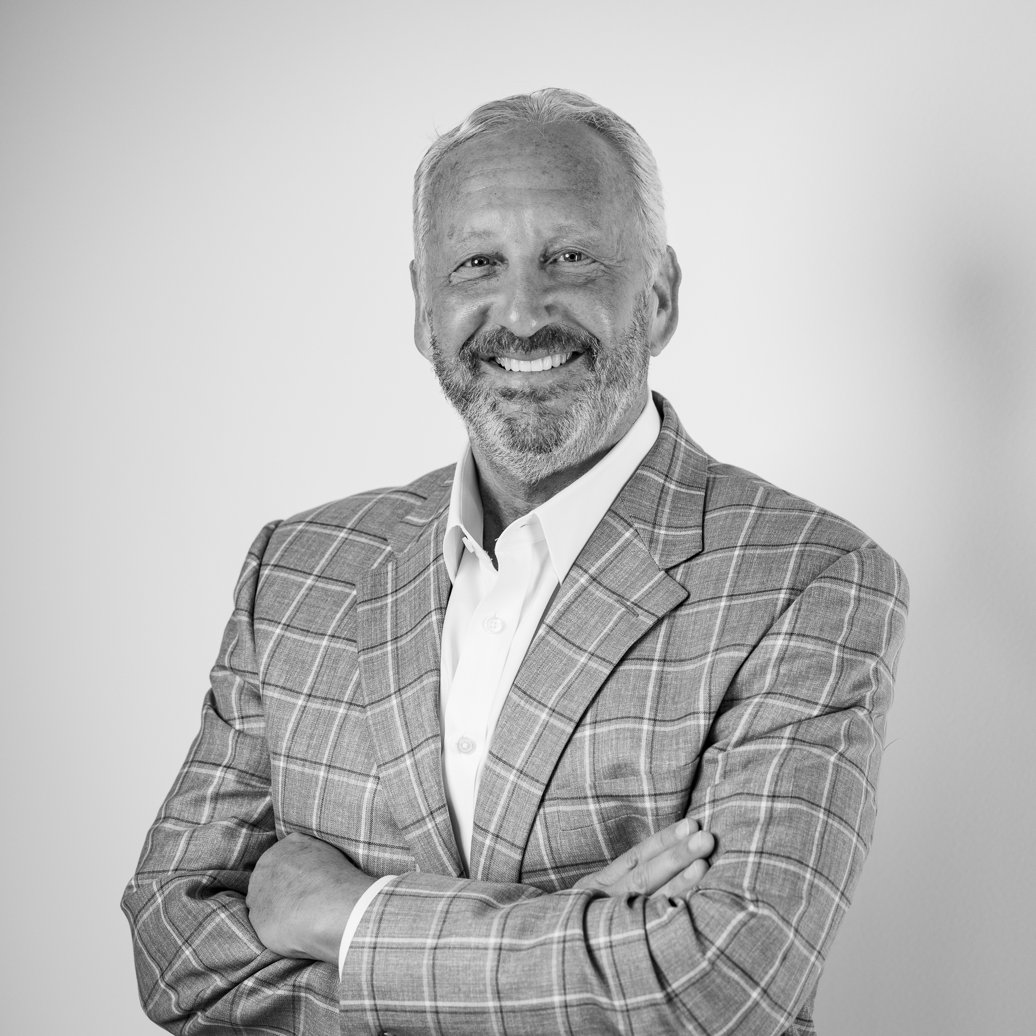 Management Team – Grander Servicing